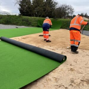 Le gazon synthétique Greenplay® pour les aires de jeux